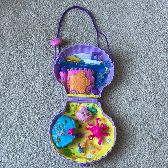 Toys | Polly Pocket Travel Toy Mermaid 2in1 Seashell Purse Playset ...